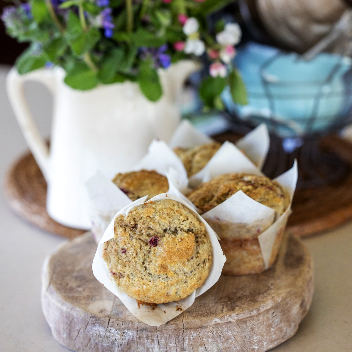 RED FRUIT RHUBARB MUFFINS - Cream of the West